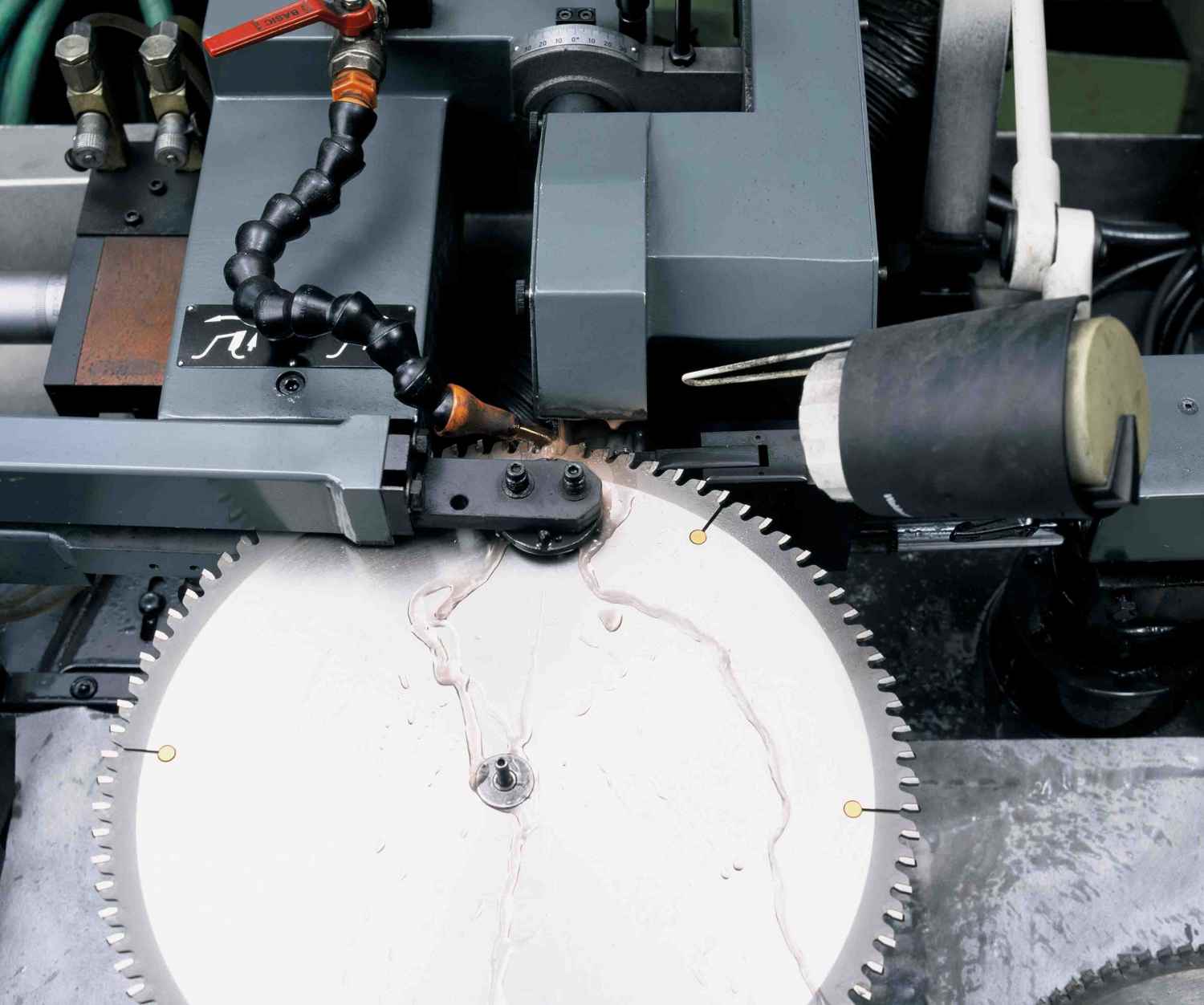 Sharpening Services - AA Carbide, Inc.